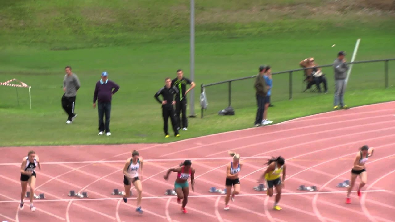100M Toea Wisil 11.83 (hw -0.3) QEII 20/7/2013 002 - YouTube