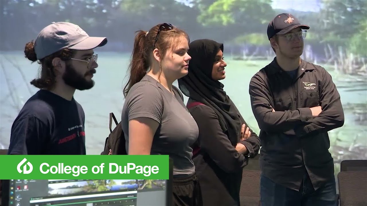 Tour the Immersive 360 Lab Experience at College of DuPage - YouTube