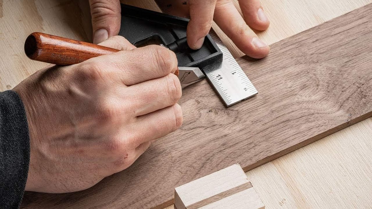 15 Must Have Professional Woodworking Tools | Essential Woodworking ...