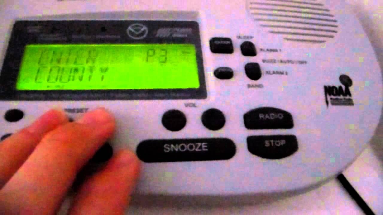 Reecom R-1650 Siren Test With Strobe Light - YouTube