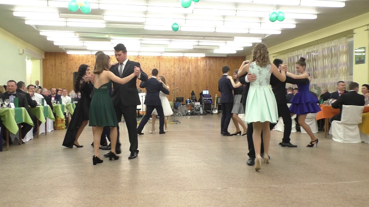 Slávnostný úvodný tanec - Školský ples 2020 - YouTube
