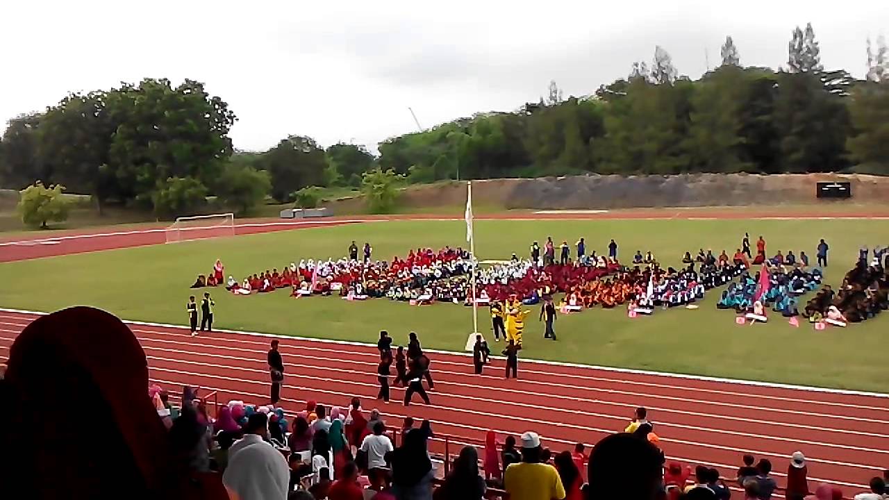 Persembahan PSGFM dari SRAI BBB - YouTube