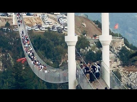 Yabancı turistlerin ilgili odağı olan Kahramanmaraşın efsane köprüsünden✅portrelik harika görüntüler