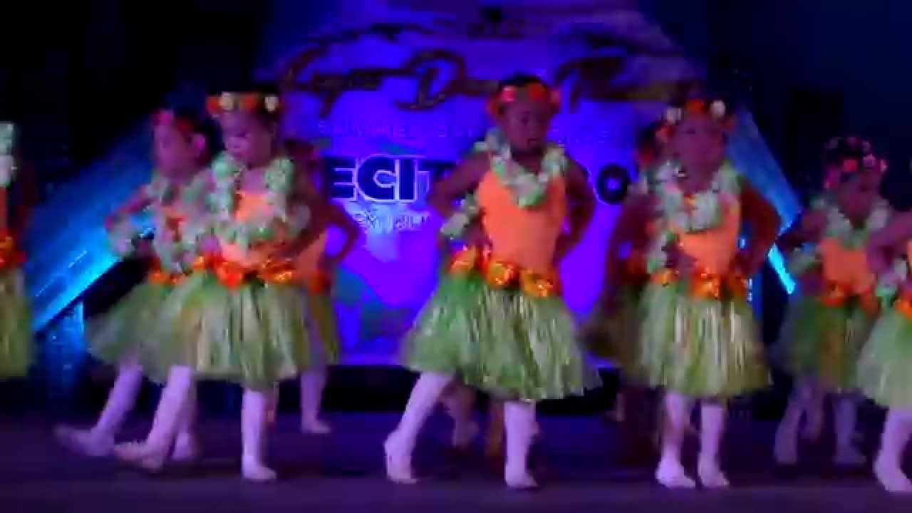 Dani's Dance Recital (Polynesian) - YouTube