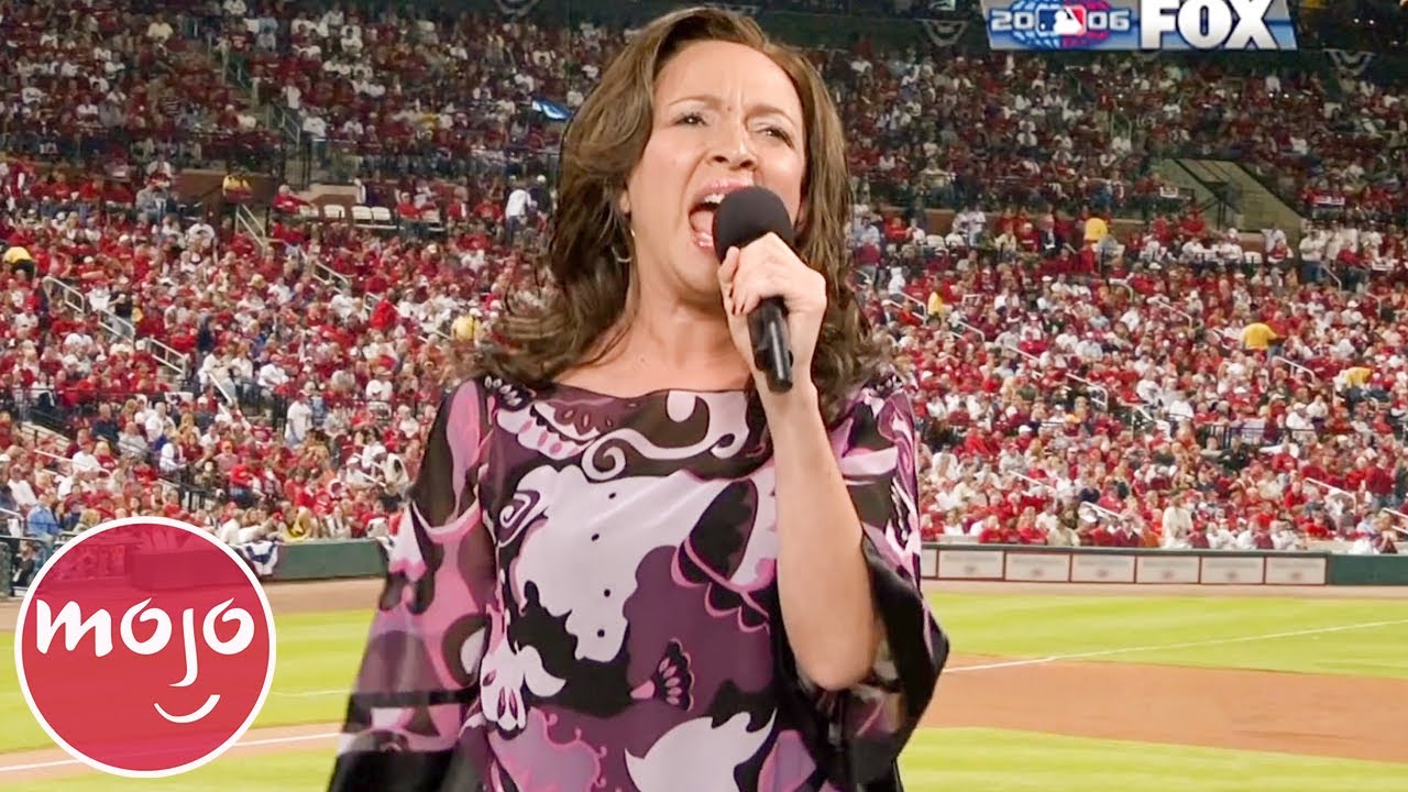 Top 10 Hilarious Maya Rudolph SNL Performances - YouTube