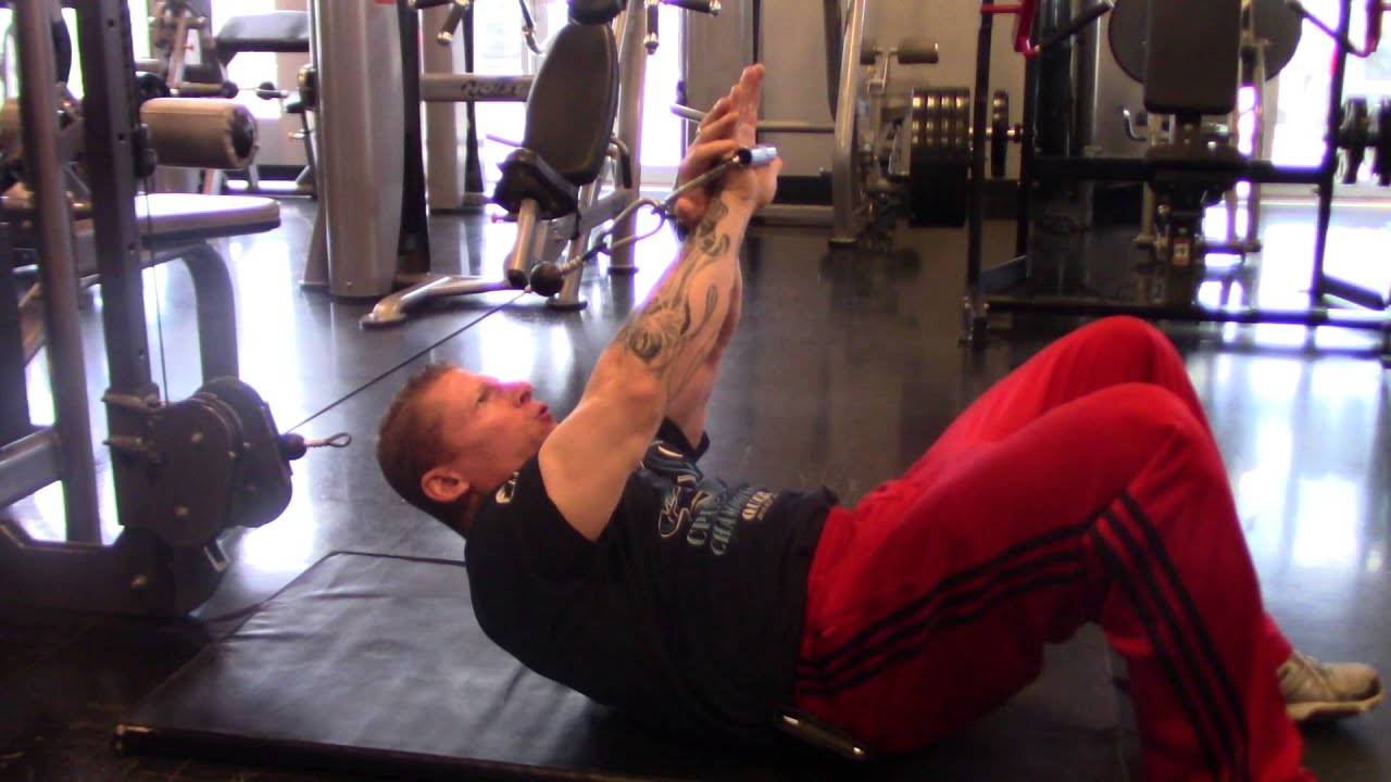 Lying low cable crunch crunch à la poulie basse - YouTube
