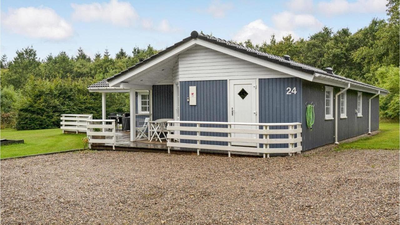 Holiday home Pionerskoven Toftlund Denm, Vestergård, Denmark - YouTube