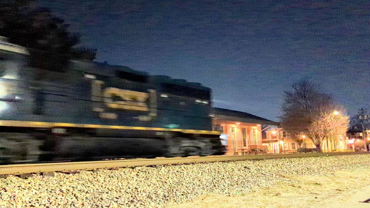 Northbound CSX Springdale switcher autorack on track one, running long ...