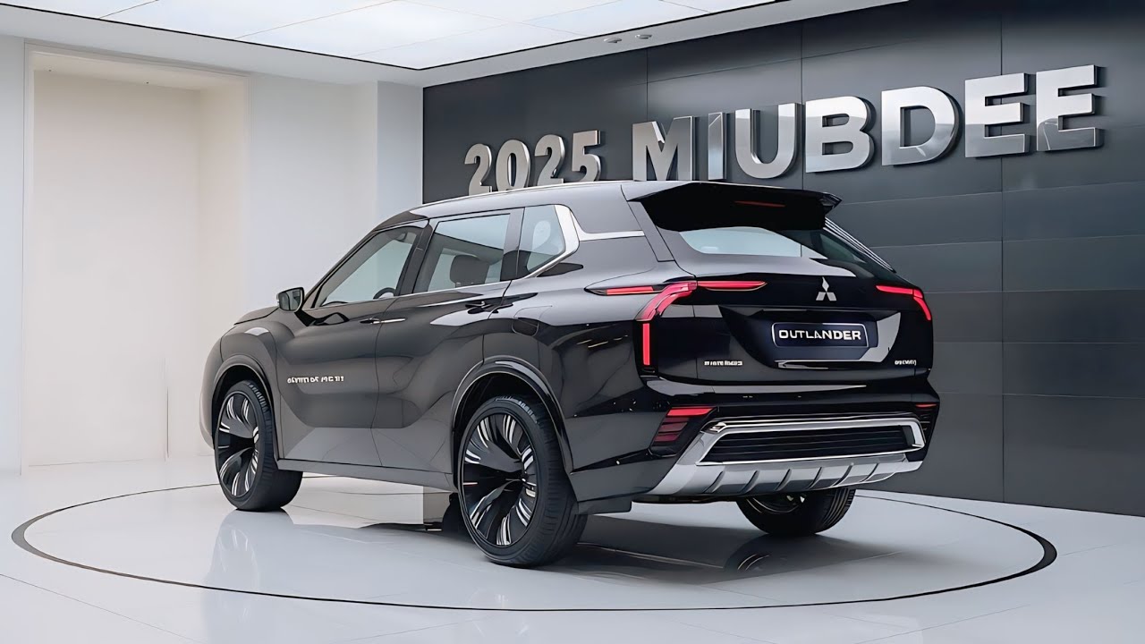 Exploring the 2025 Mitsubishi Outlander: A Comprehensive Review" - YouTube