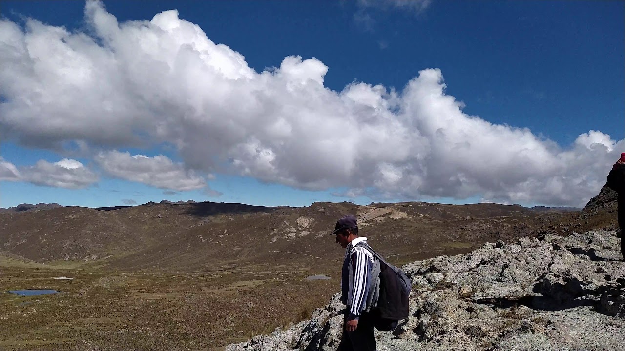 Caminata por el cerro - YouTube