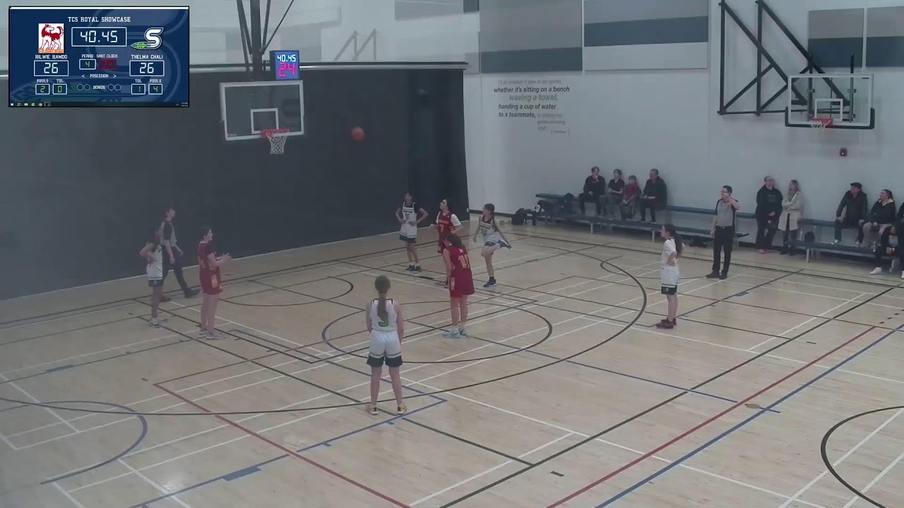 TCS SR Girls VS Hilwie Hamdon - YouTube