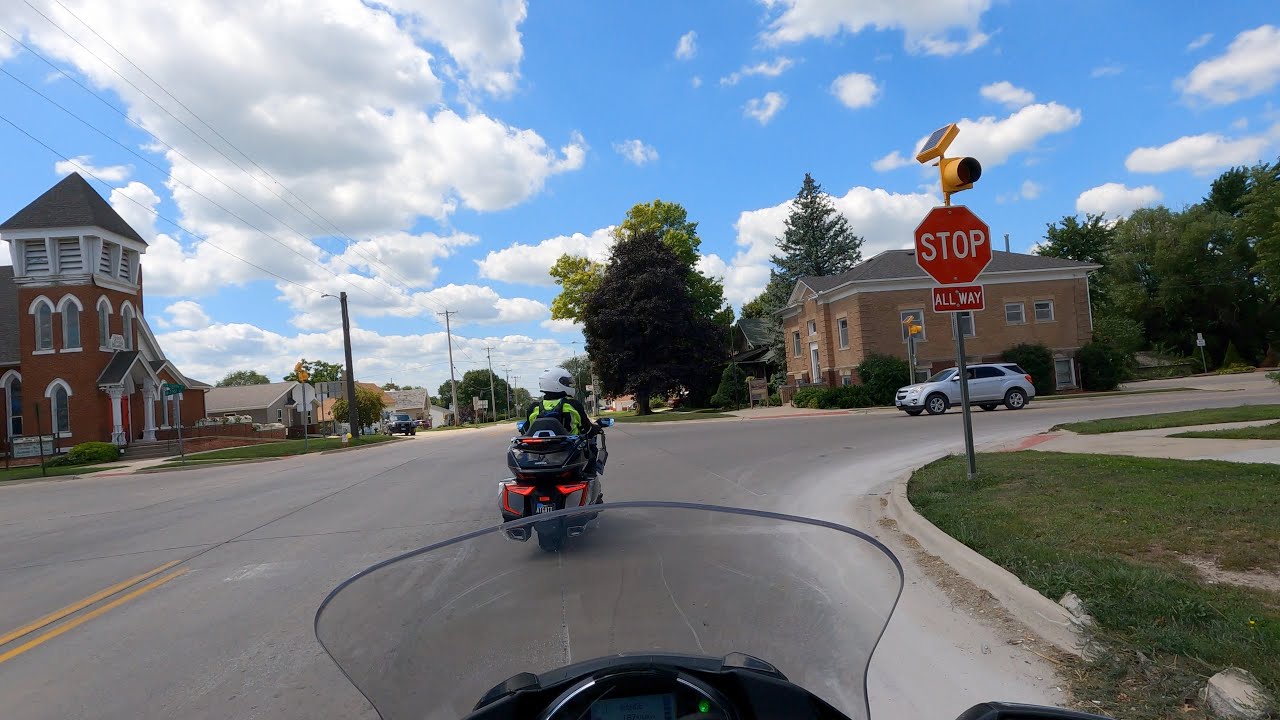 Motorcycle Trip to Lineville, Iowa - YouTube
