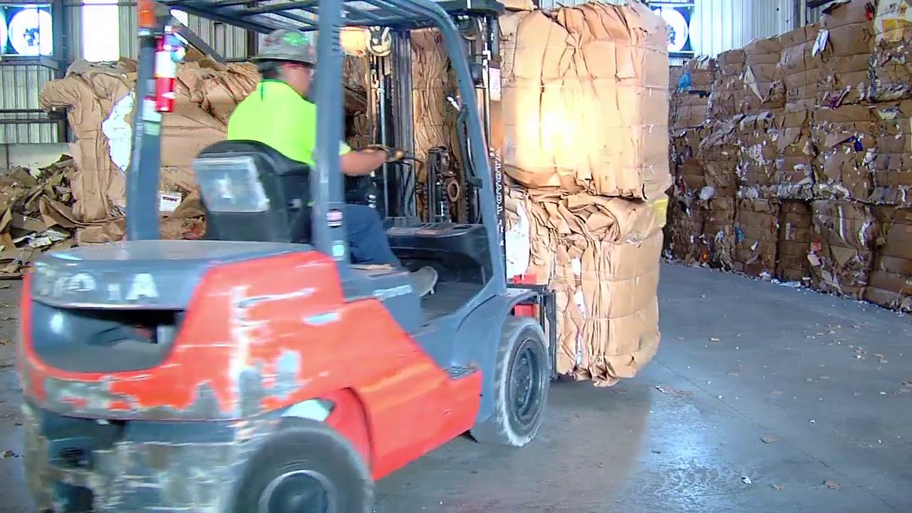 Be Me Anthony! KB Recycling - YouTube