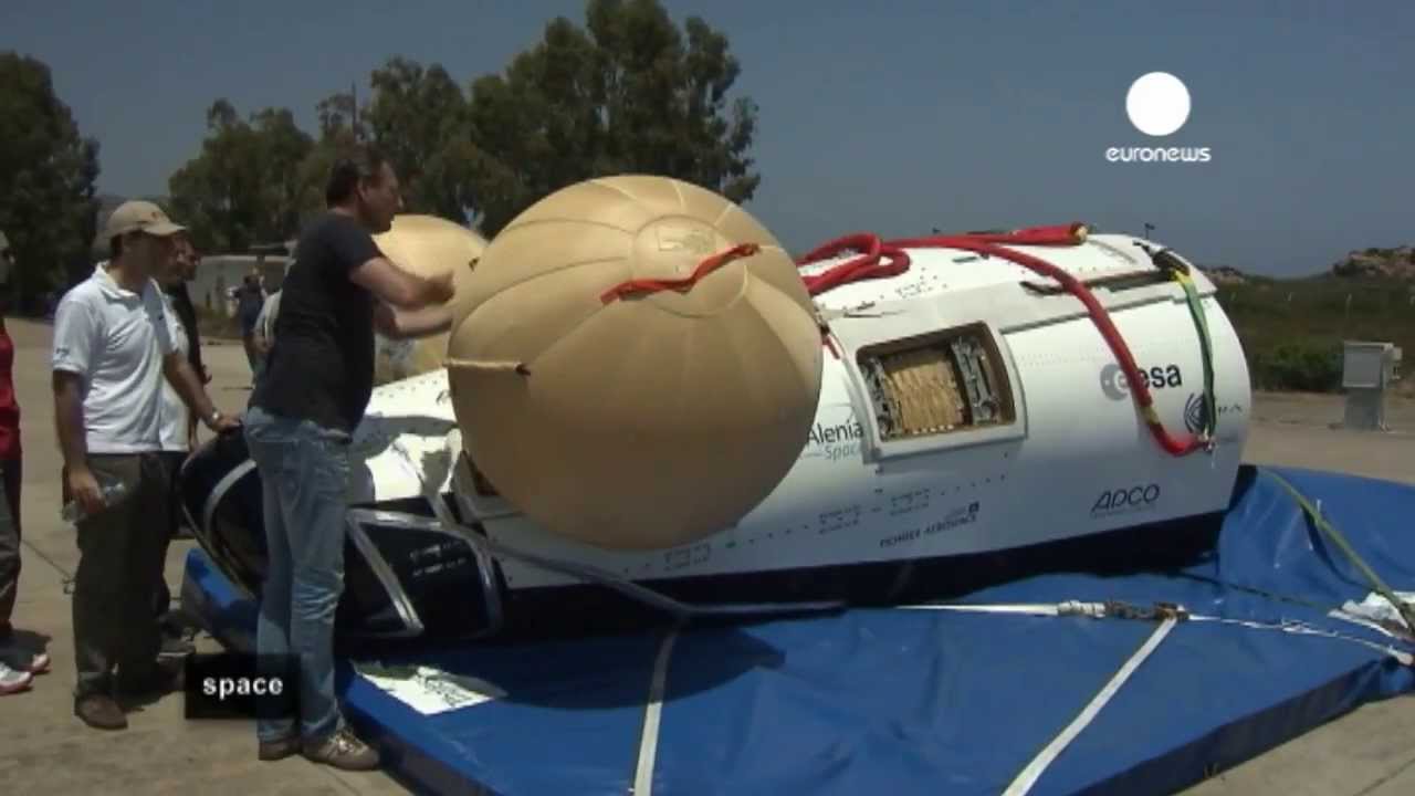 ESA Euronews: Splashdown - the re-entry test - YouTube