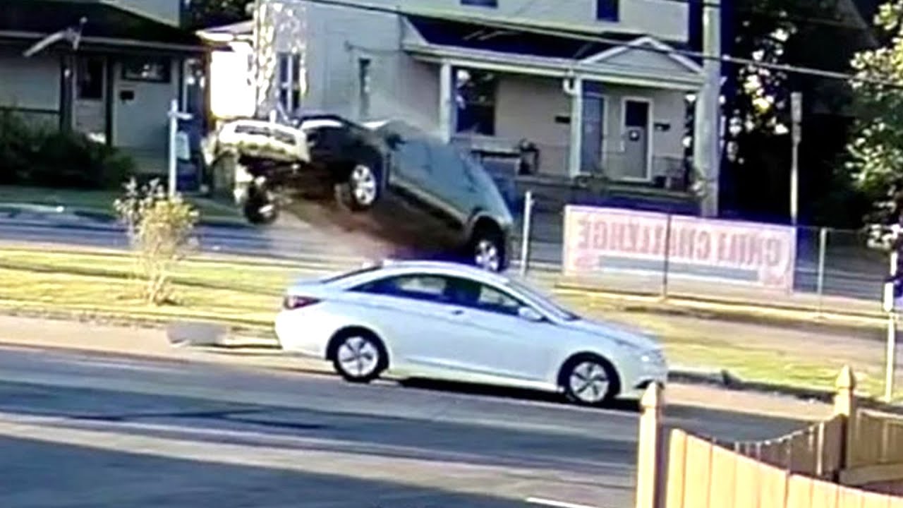 TOP 10 CRAZY IDIOTS DANGEROUS TRUCK & CAR DRIVING FAILS 2023 | TOTAL ...