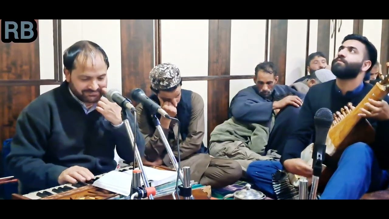 Aageh Soon Tashrif Ane Az Yapairi Ase Bane ll Parviz Sahib ll Singer Gm ...