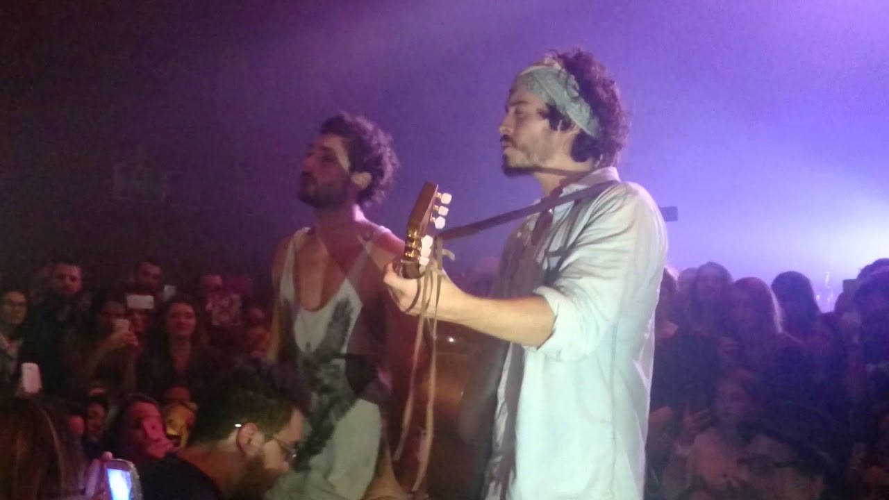 Les frero Delavega concert Clermont-Ferrand - YouTube