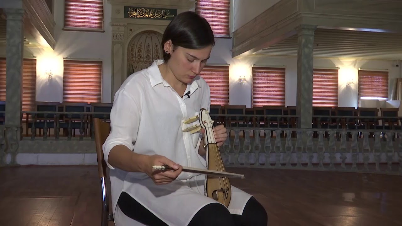 Music student seals dream with Ottoman instrument - YouTube