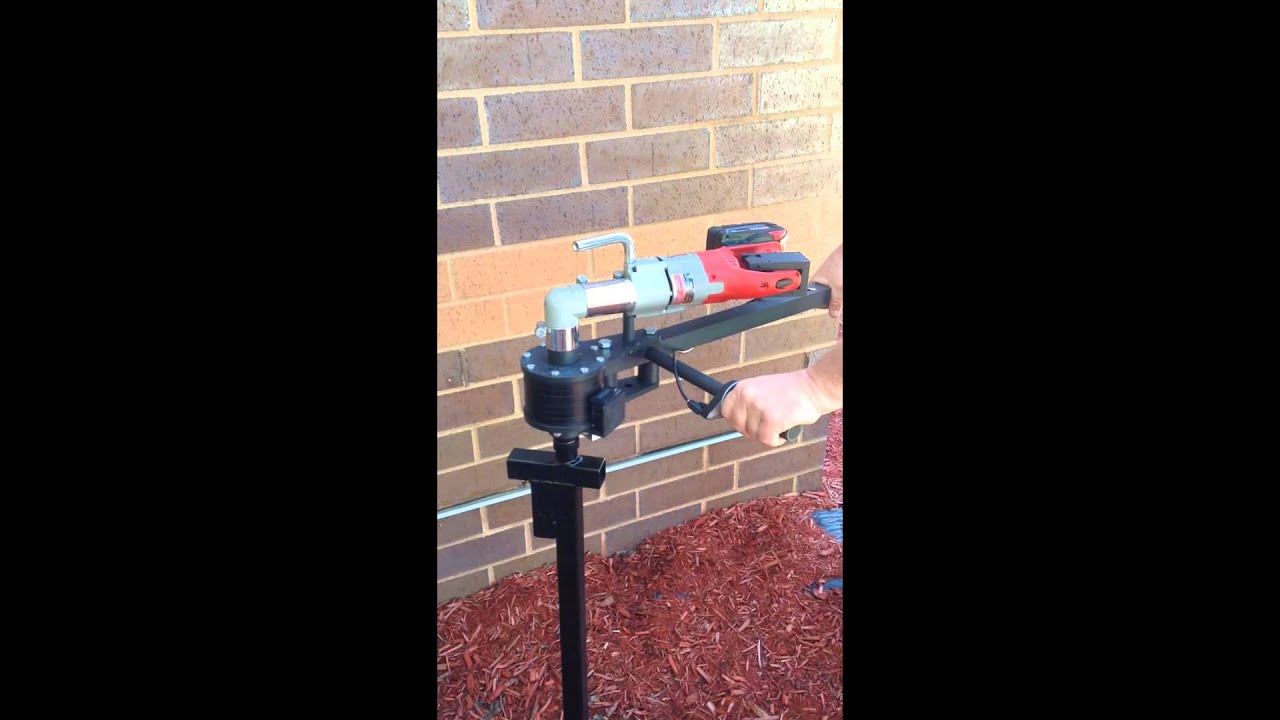 Hydrant Buddy XL Exercises a Gate Valve - YouTube