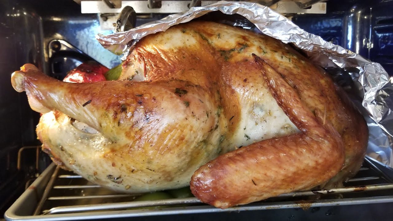 Tender & Juicy Lechon Turkey Full Of Stuffing - YouTube