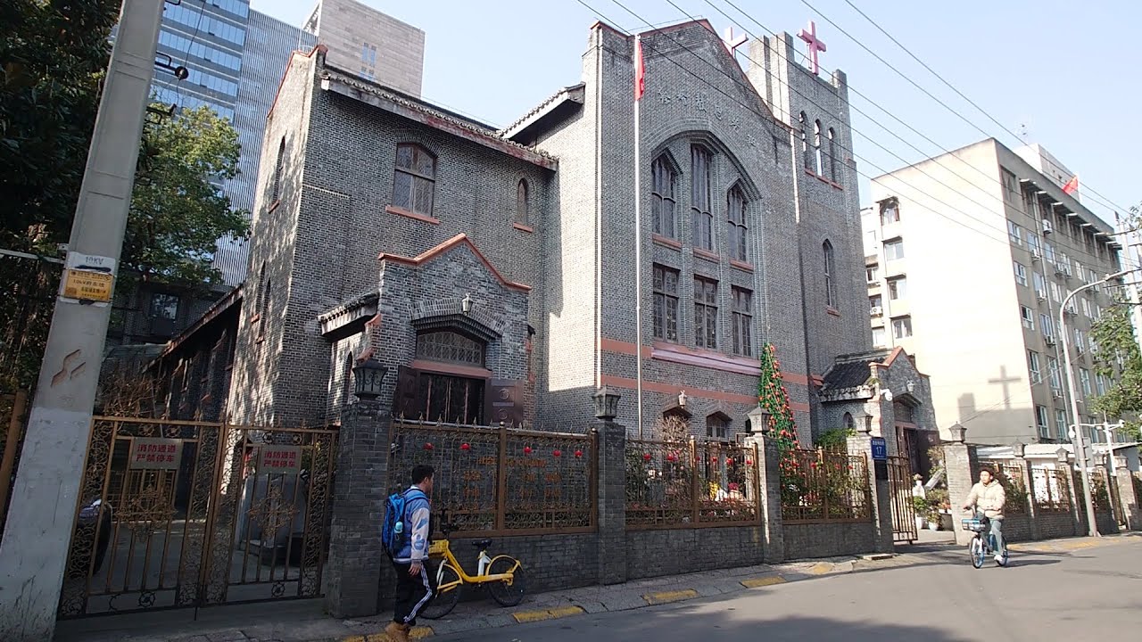 hiking sishengci north street to dongjiao memory - YouTube