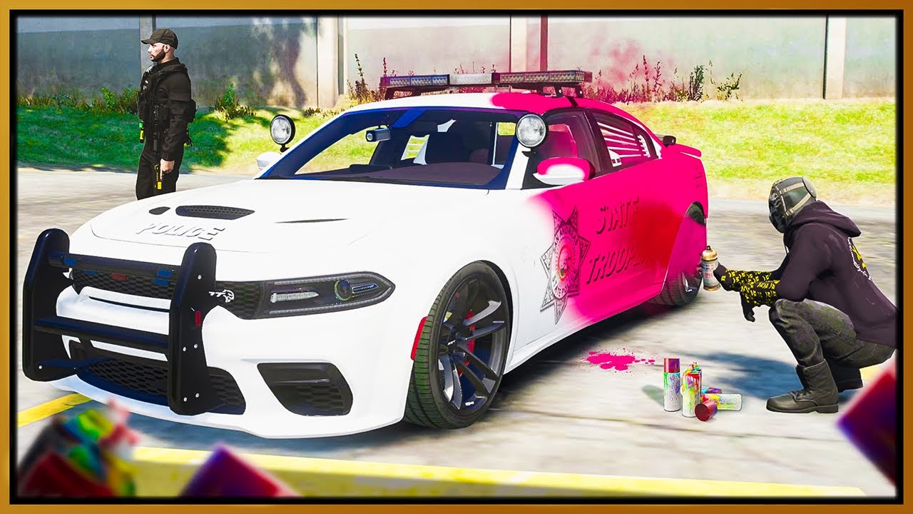 We Spray Painted Cop Cars in GTA 5 RP - YouTube