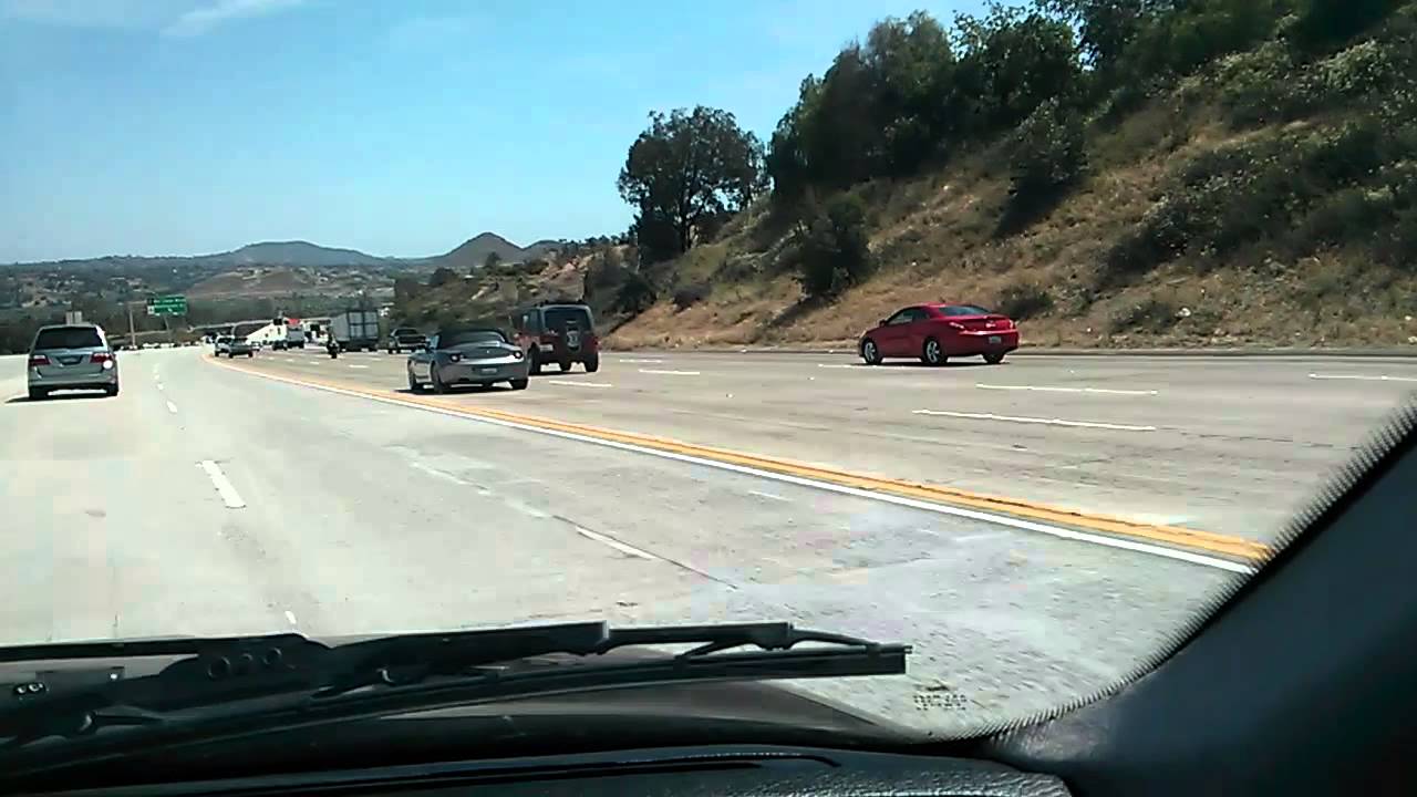 Bmw Runing on the freeway - YouTube