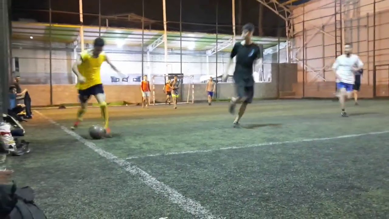 Pure Futsal Skills & Tricks I Footsal I Insane Street Soccer I Ultimate ...