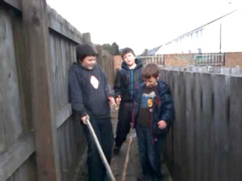 PEOPLE vs ZOMBIES-part 1 - YouTube