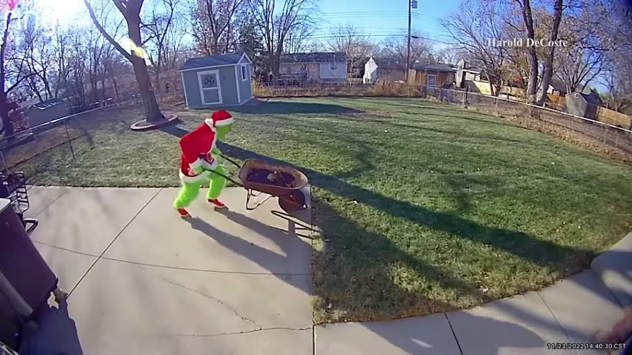 *BREAKING* GRINCH SIGHTINGS SPOTTED! (DANGEROUS GRINCH SIGHTINGS ...
