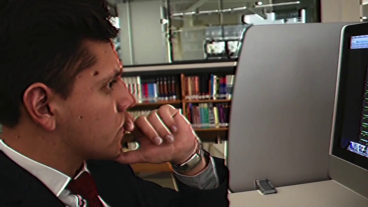 Video CV Colin - YouTube
