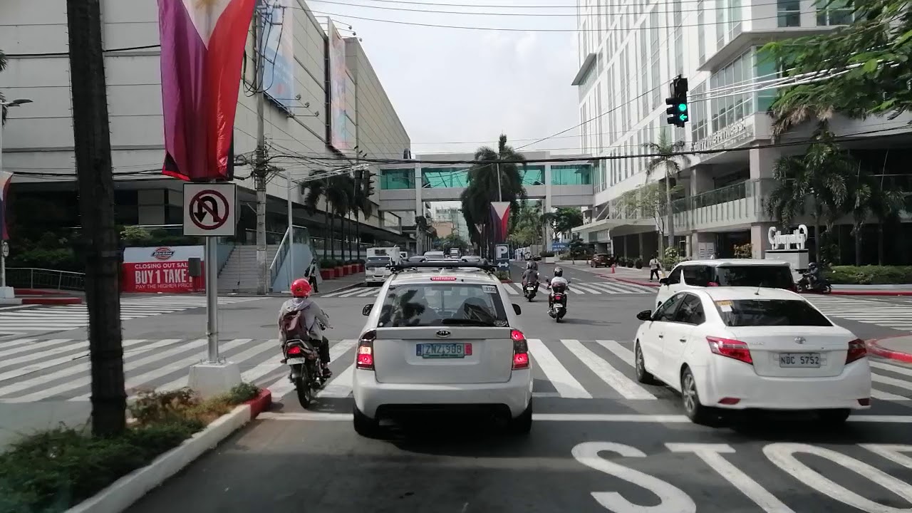 Cubao business district during mecq - YouTube