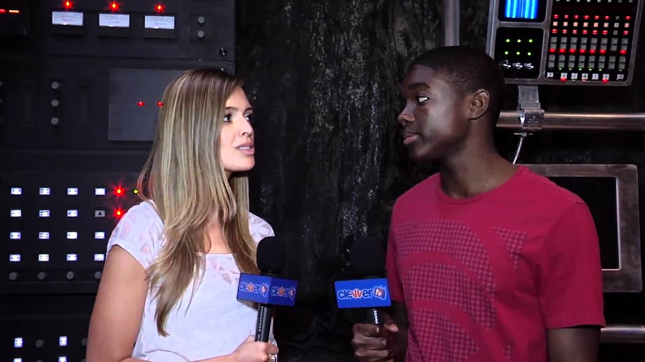 Carlos Knight Talks 'Supah Ninjas' New Episode "Subsiders" - YouTube