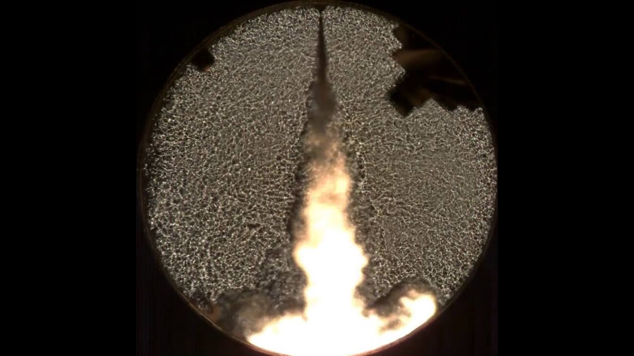 Diesel combustion recorded at 20kfps - YouTube