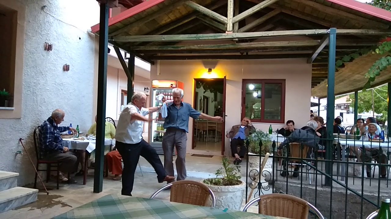 ΠΑΡΑΔΟΣΙΑΚΟΣ ΧΟΡΟΣ ΑΝΔΡΩΝ ΤΑΒΈΡΝΑ ΖΑΧΑΡΑΚΗ ΛΟΥΤΡΆ ΣΜΟΚΟΒΟΥ ΙΟΎΛΙΟΣ 2018 ...