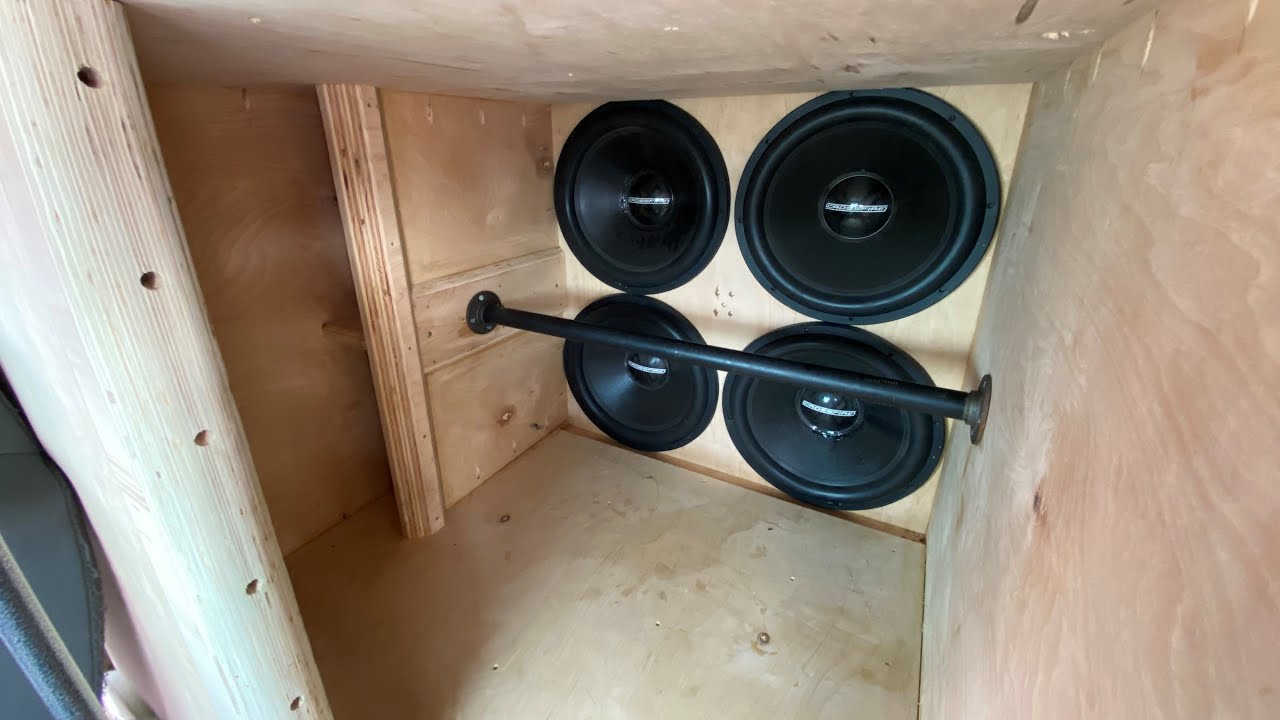 4 18" SUBWOOFERS 6TH ORDER BASS BOX - YouTube