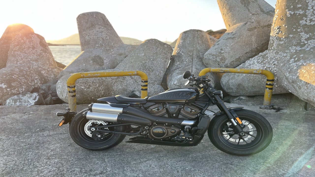 Motorcycle Riding in South Korea - Oryukdo (Sportster S) - YouTube