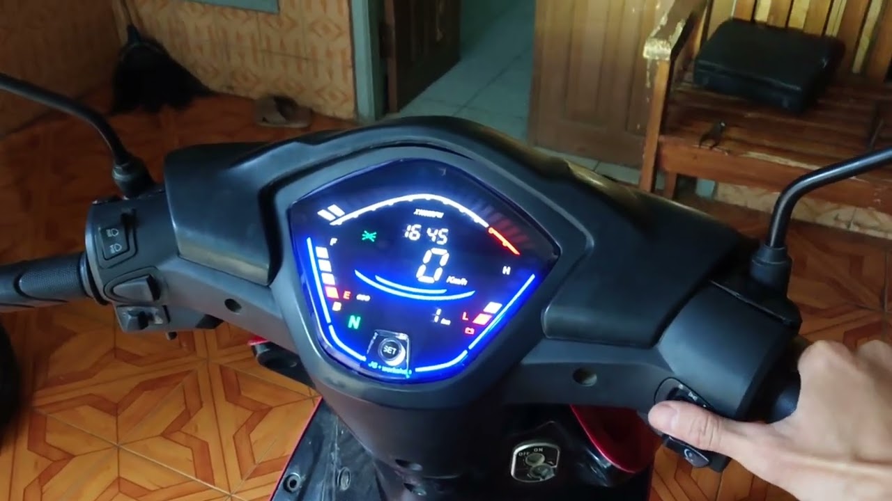 Upgrade Speedometer Revo 110 Absolute - YouTube