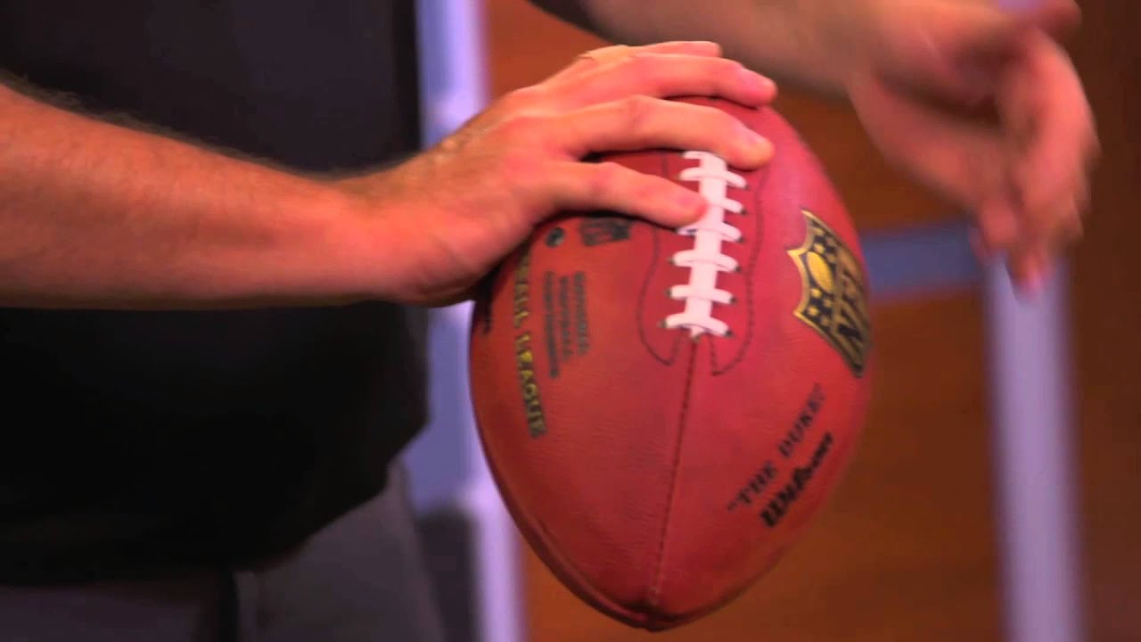 Teaching Quarterback Mechanics w/ former NFL QB Jim Miller - YouTube