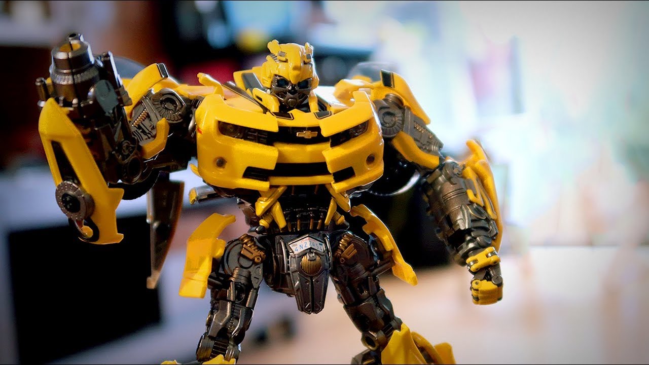 Transformers Bumblebee - Masterpiece Movie Action Figure (Review ...