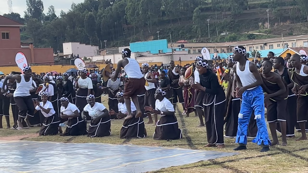 This is One of the Best Traditional Dances in Africa - YouTube