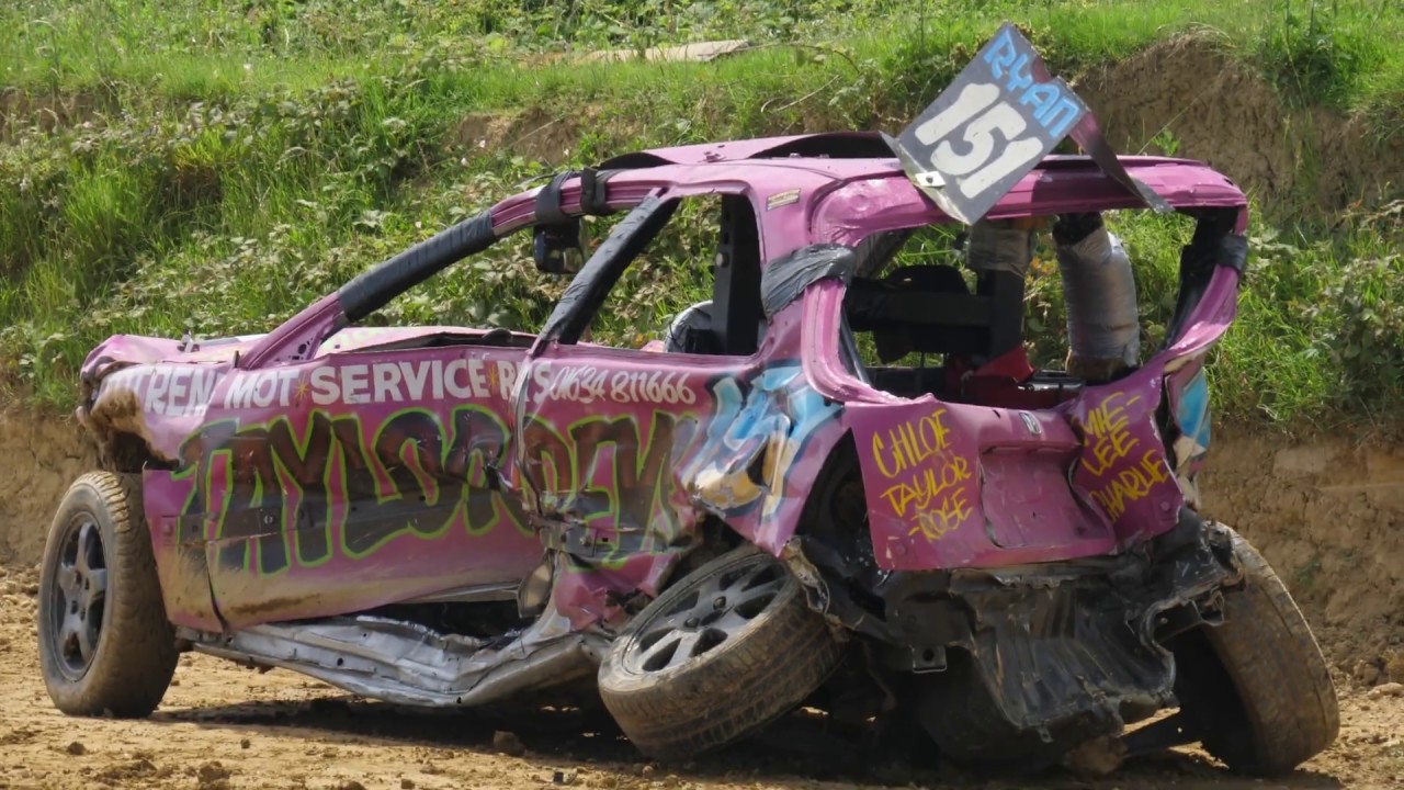 Smallfield Raceway Rookie Bangers 30th June 2019 - YouTube