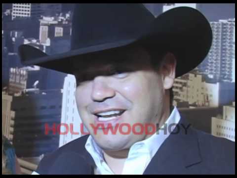 Ricardo "Ricky" Muñoz, de Intocable: La canción Llueve para mí ...