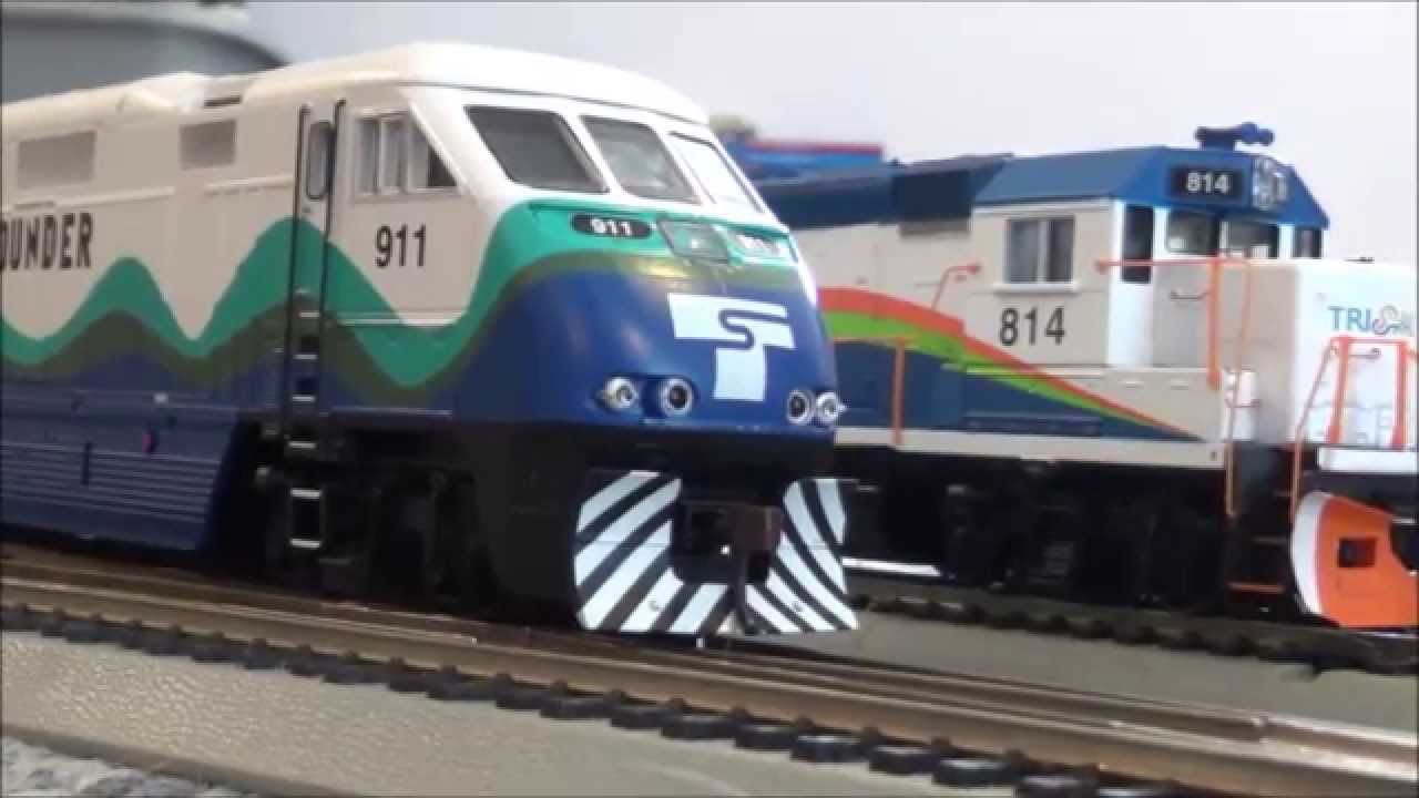 HO scale Sounder Locomotive Revivew & Running - YouTube