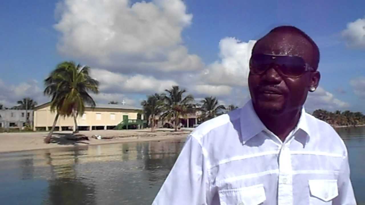 SILAS_-_ANYTHING SHE WANTS TO BE (OFFICIAL VIDEO)...2012 PRODUCE BY ...