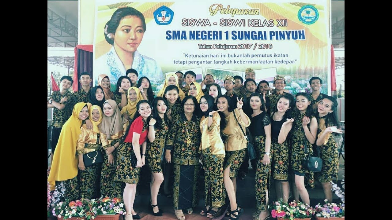 alumni xii ips 1 smansa sungai pinyuh - YouTube