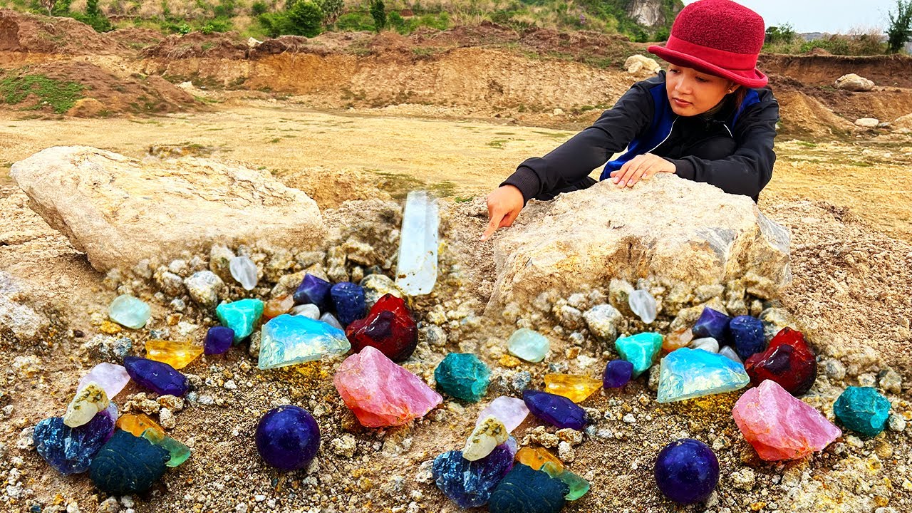 Great Day!!! Finding Natural Diamond, Crystal, Gemstones, Around ...