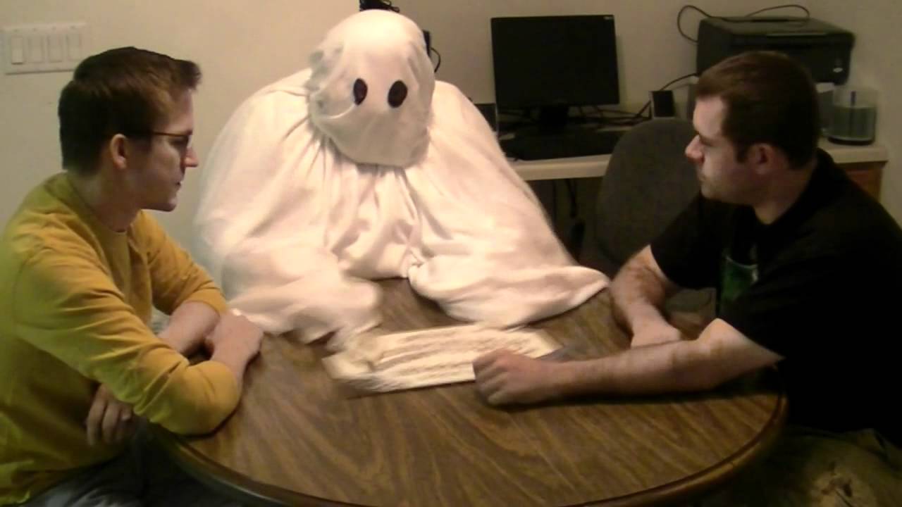 Annoying Ghost Roommate - YouTube