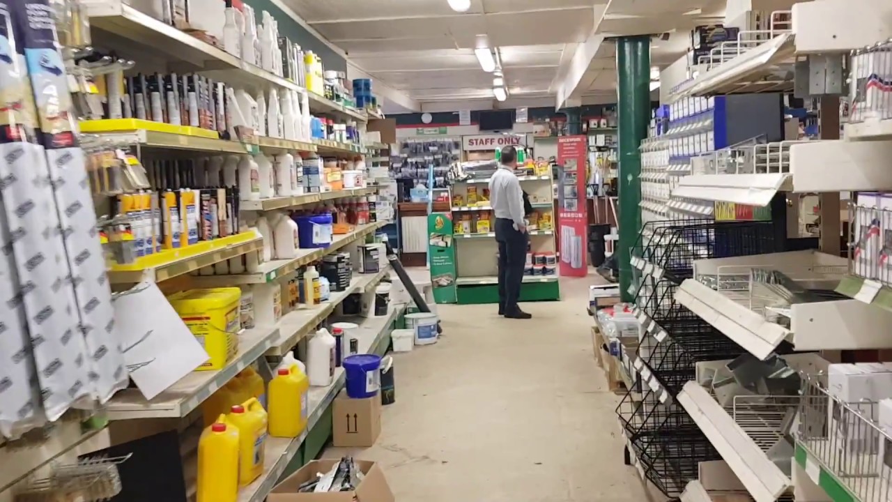 PJ Kelly Old Hardware Shop, Castlebar Street, Westport. 27.07.2018 ...