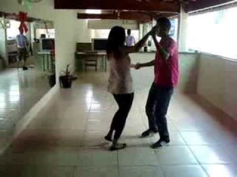 Sertanejo Universitario Everton e Alyne   Academia  Viva Ladança